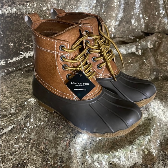 London Fog | Shoes | London Fog Brown Boots With Duck Boot Design And ...